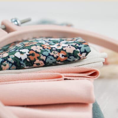 Viskose - Flowers - Salbei & Blush - DIY Stoffe